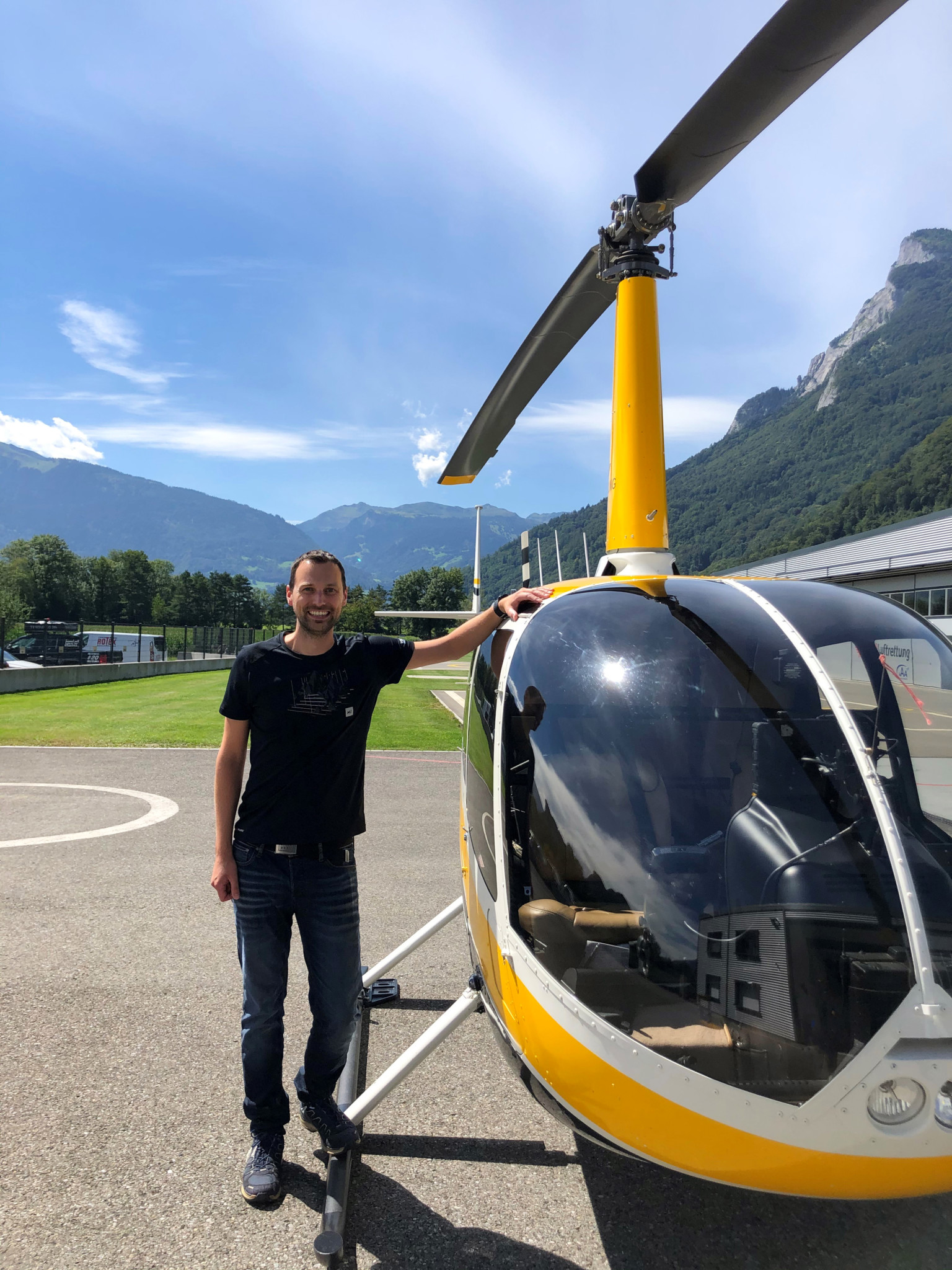 New flight instructor in Team Valair - Valair - Helicopter Services